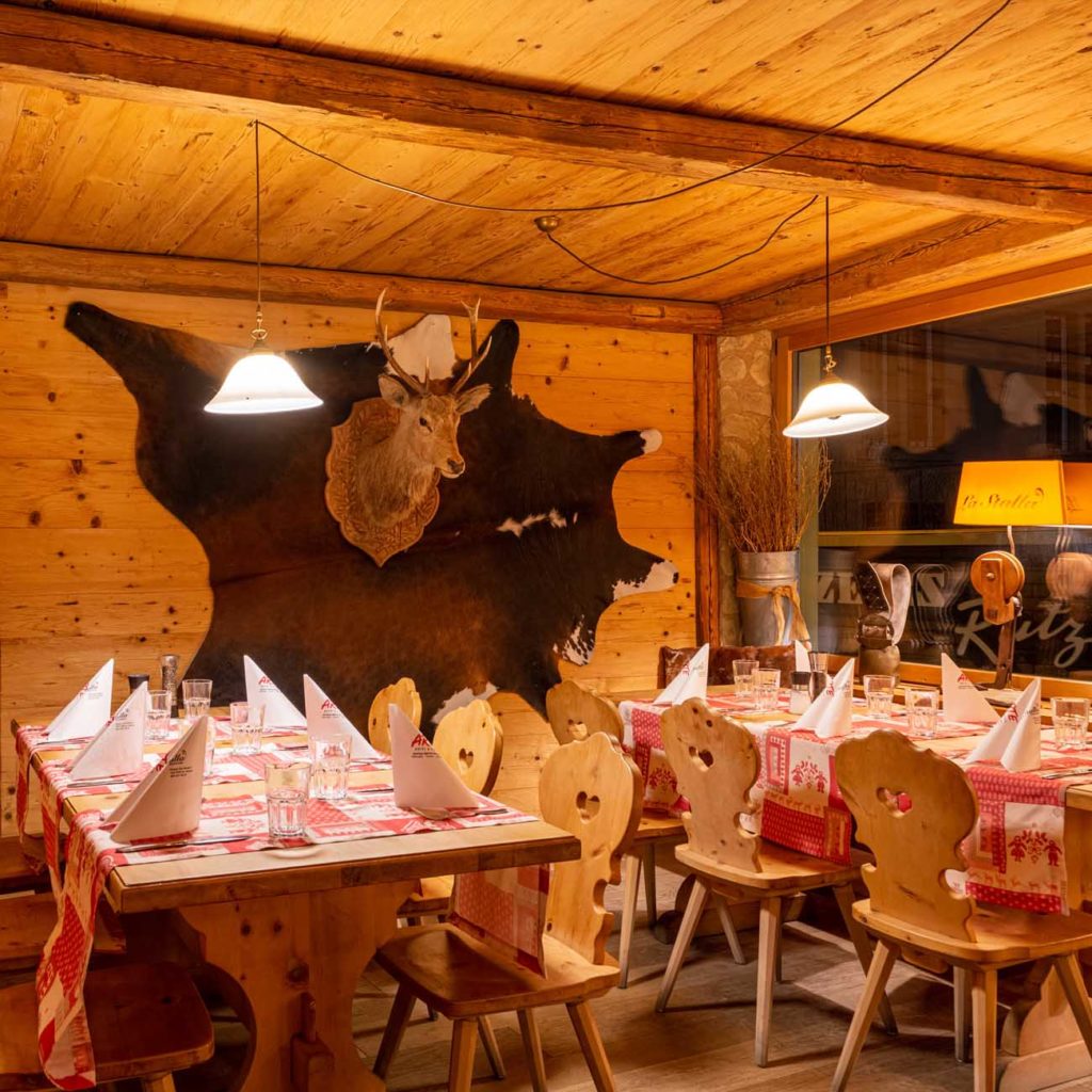 Restaurant – La Stalla Restaurant St. Moritz